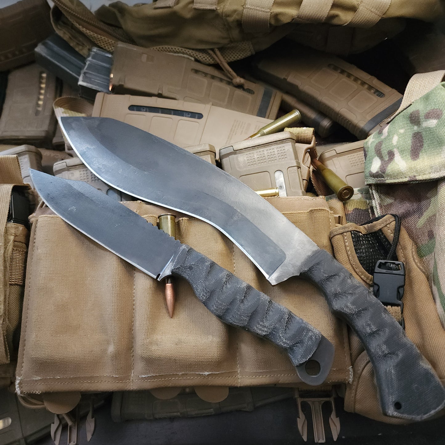 Black Gunfighter and Kukiri set – Embyblades