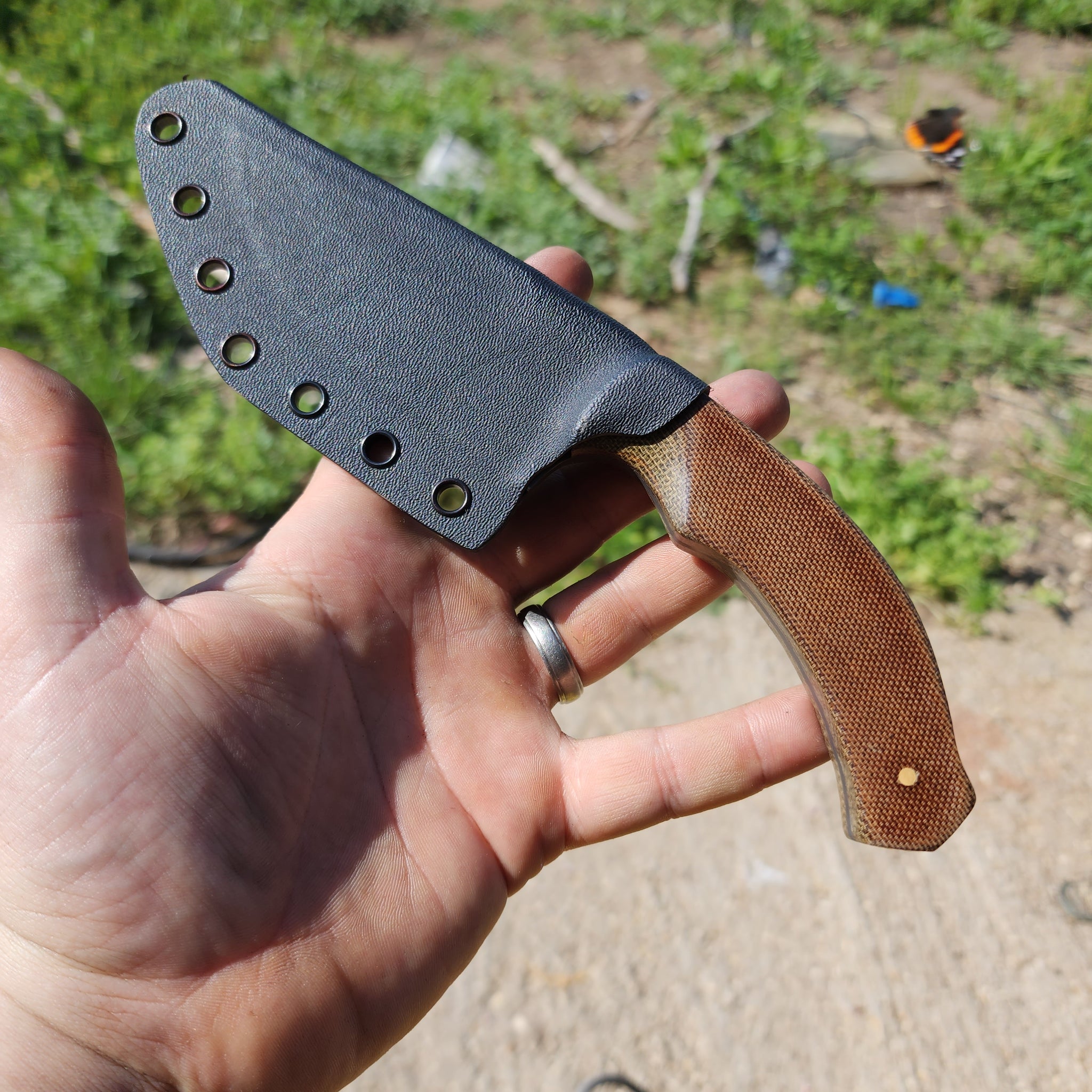 Stainless Smooth Topographic micarta Courser – Embyblades